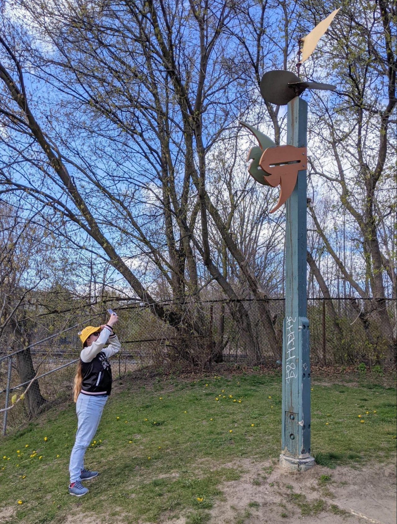 Glen Farrelly, Jennifer Wiens, and Nora Wiens Farrelly – WalkingLab